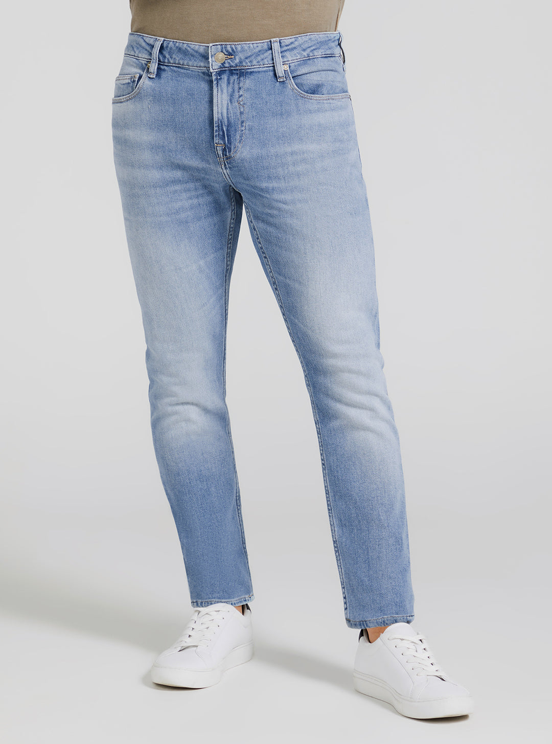 Men's Denim & Jeans | Skinny, Straight, Relaxed & Tapered - GUESS