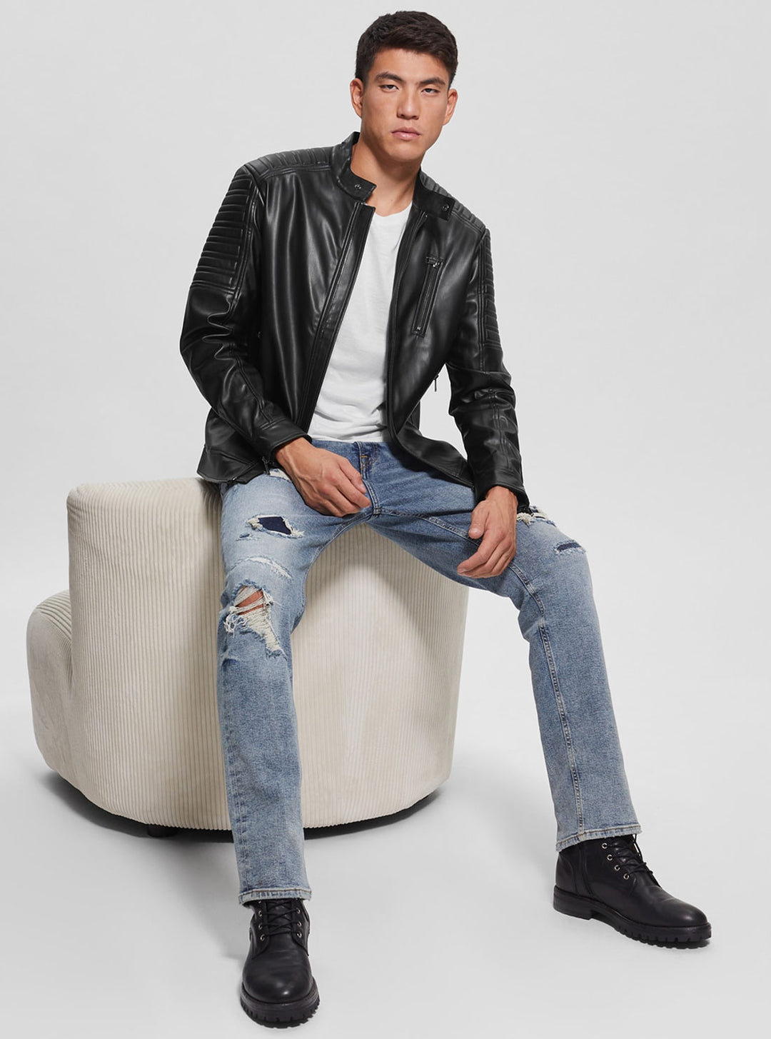 Men's Jackets | Denim, Bomber & Sports Jackets – GUESS