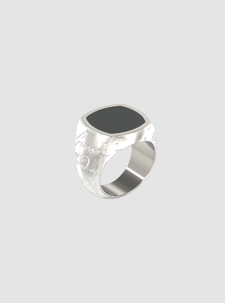 Silver Script Onix Signet Ring - GUESS