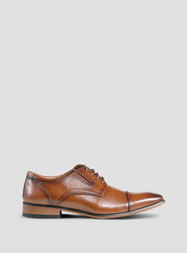 Brown Sulai Lace-Up Dress Shoes | GUESS